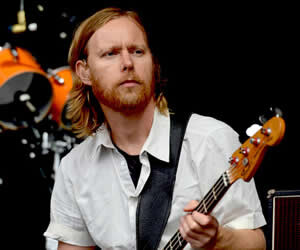 Nate Mendel Height, Weight, Religion, Net Worth, Age, Biogr