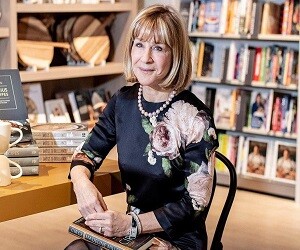 Heather Reisman Height, Weight, Religion, Net Worth, Age, B