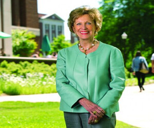 Martha Rivers Ingram Height, Weight, Religion, Net Worth, A