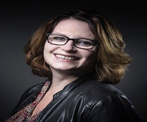 Meg Cabot Bio, Wiki, Age, Height, DOB(Famous Birthday), Family, Husband ...