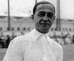 Arthur Friedenreich Height, Weight, Religion, Net Worth, Ag