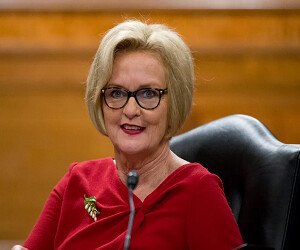 Claire McCaskill Height, Weight, Religion, Net Worth, Age,